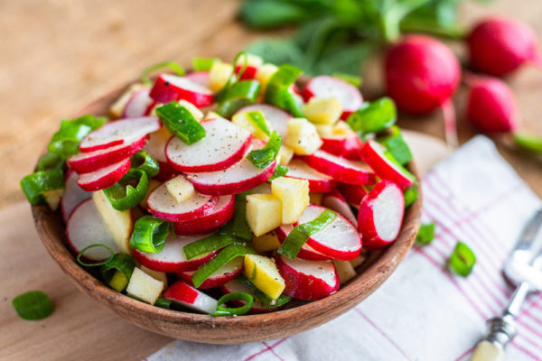 Radieschen Apfel Salat